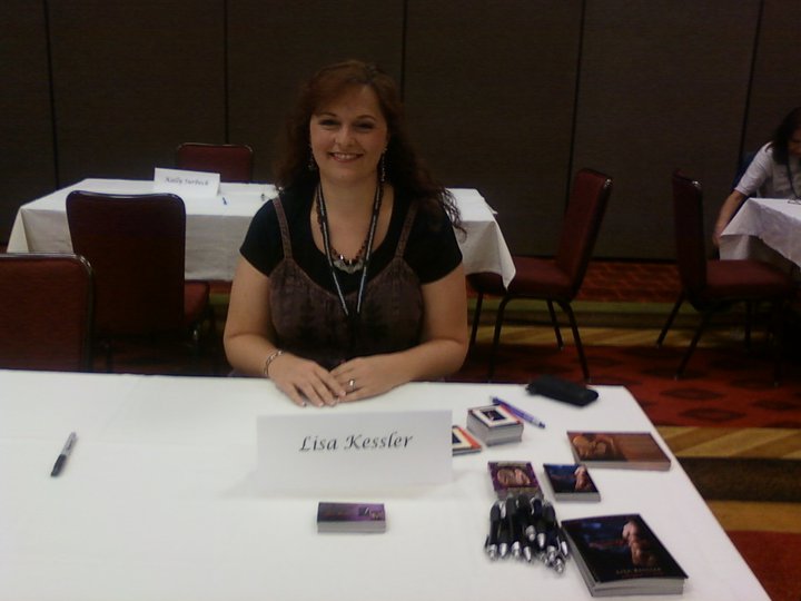 SigningatRomCon